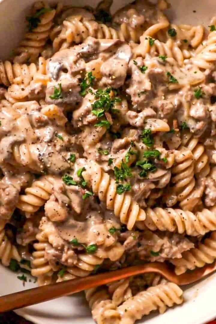 Homemade Beef Stroganoff Hamburger Helper - Must Love Garlic