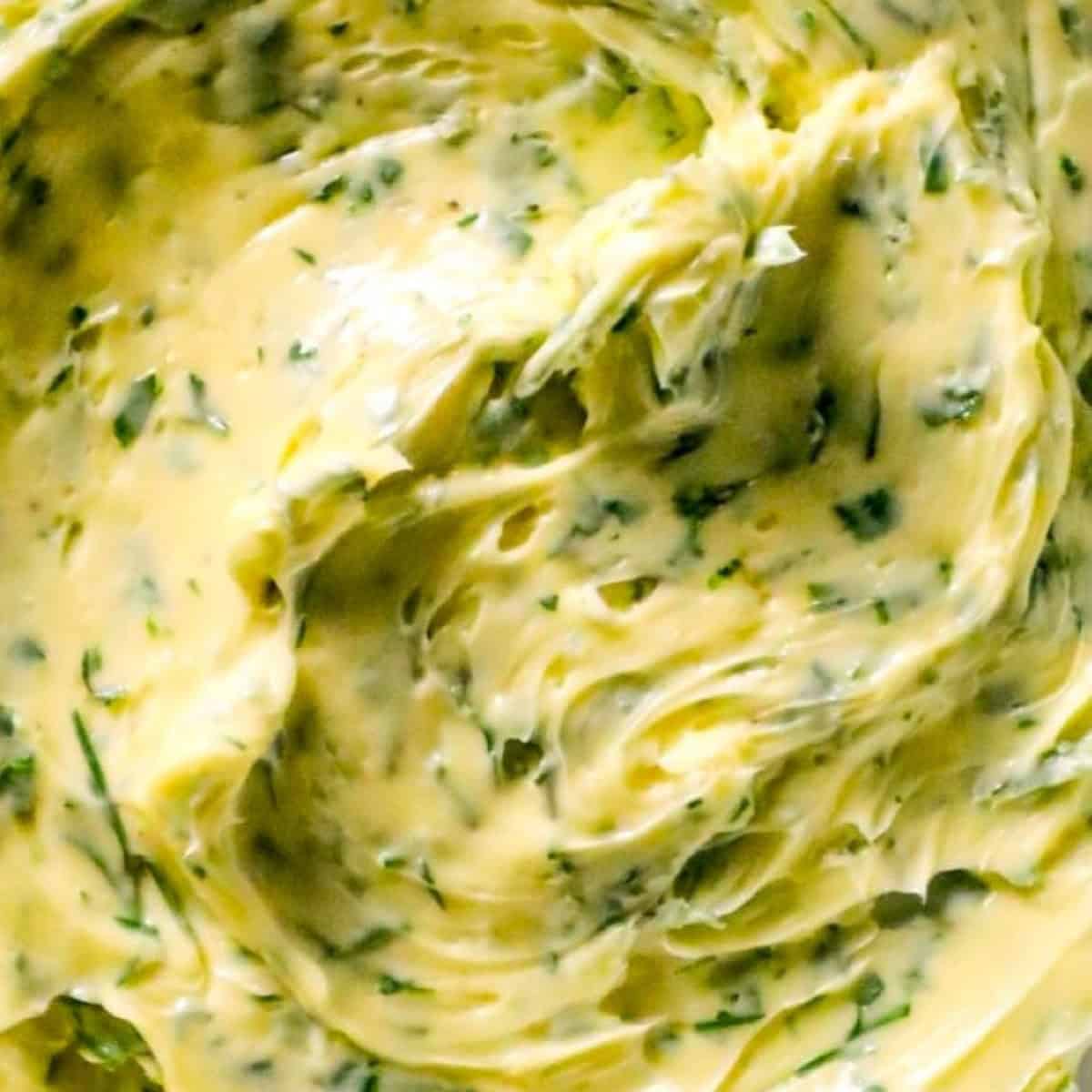 Easy Garlic & Herb Compound Butter with Dill & Chive