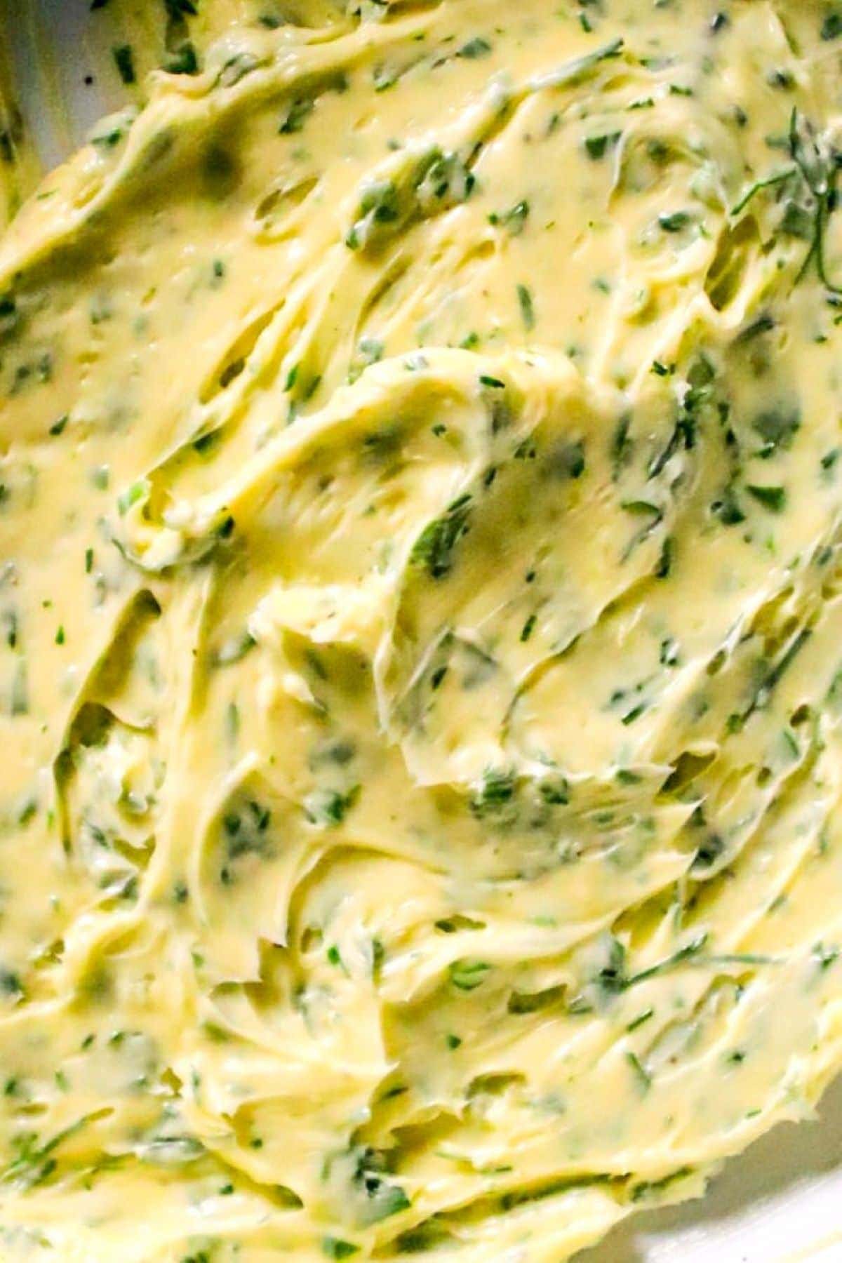 Easy Garlic & Herb Compound Butter with Dill & Chive