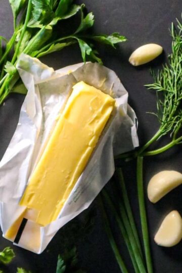 Easy Garlic & Herb Compound Butter with Dill & Chive