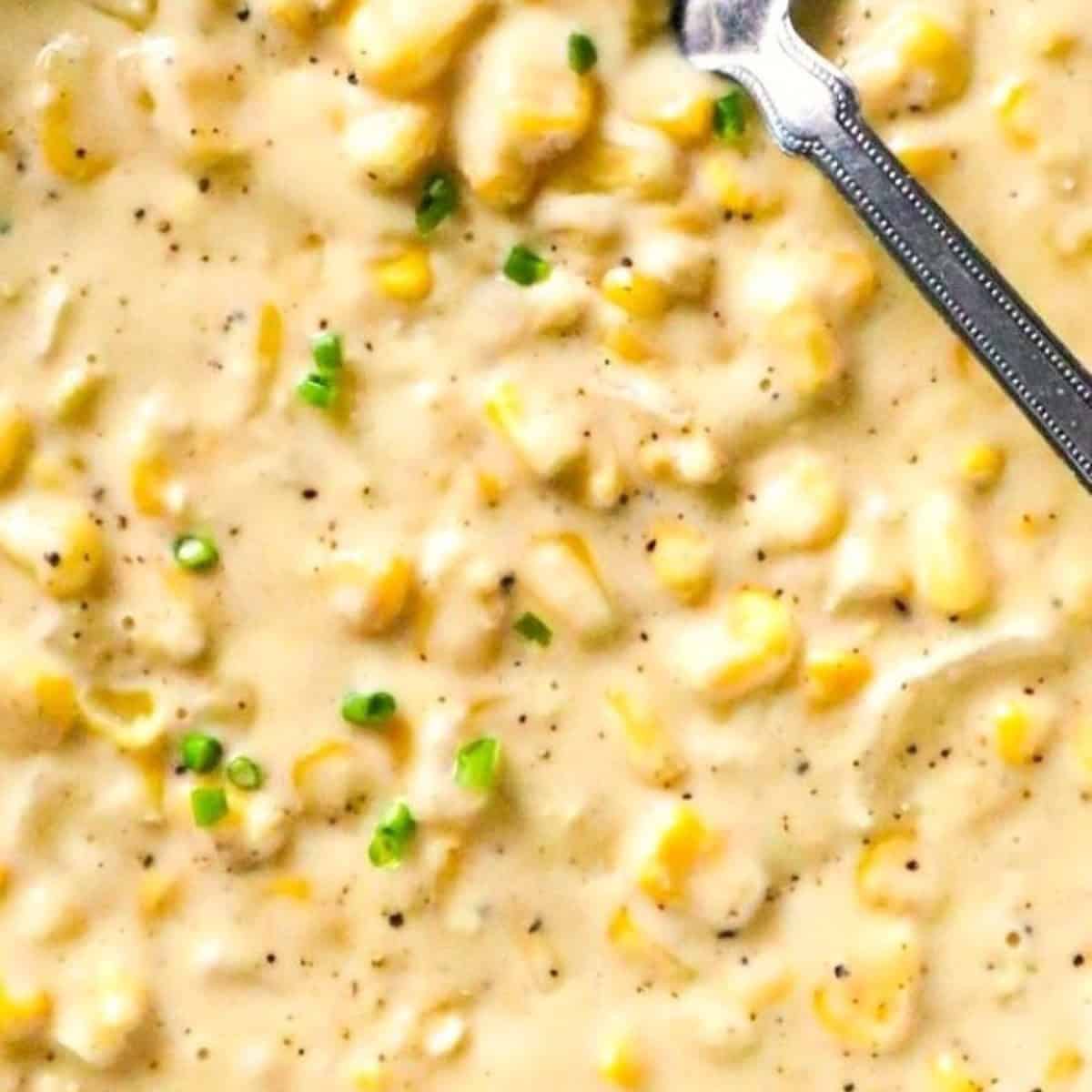 Easy Southern-Style Creamed Corn - Must Love Garlic