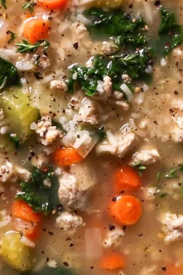 Cozy Beef & Rice Soup - Must Love Garlic